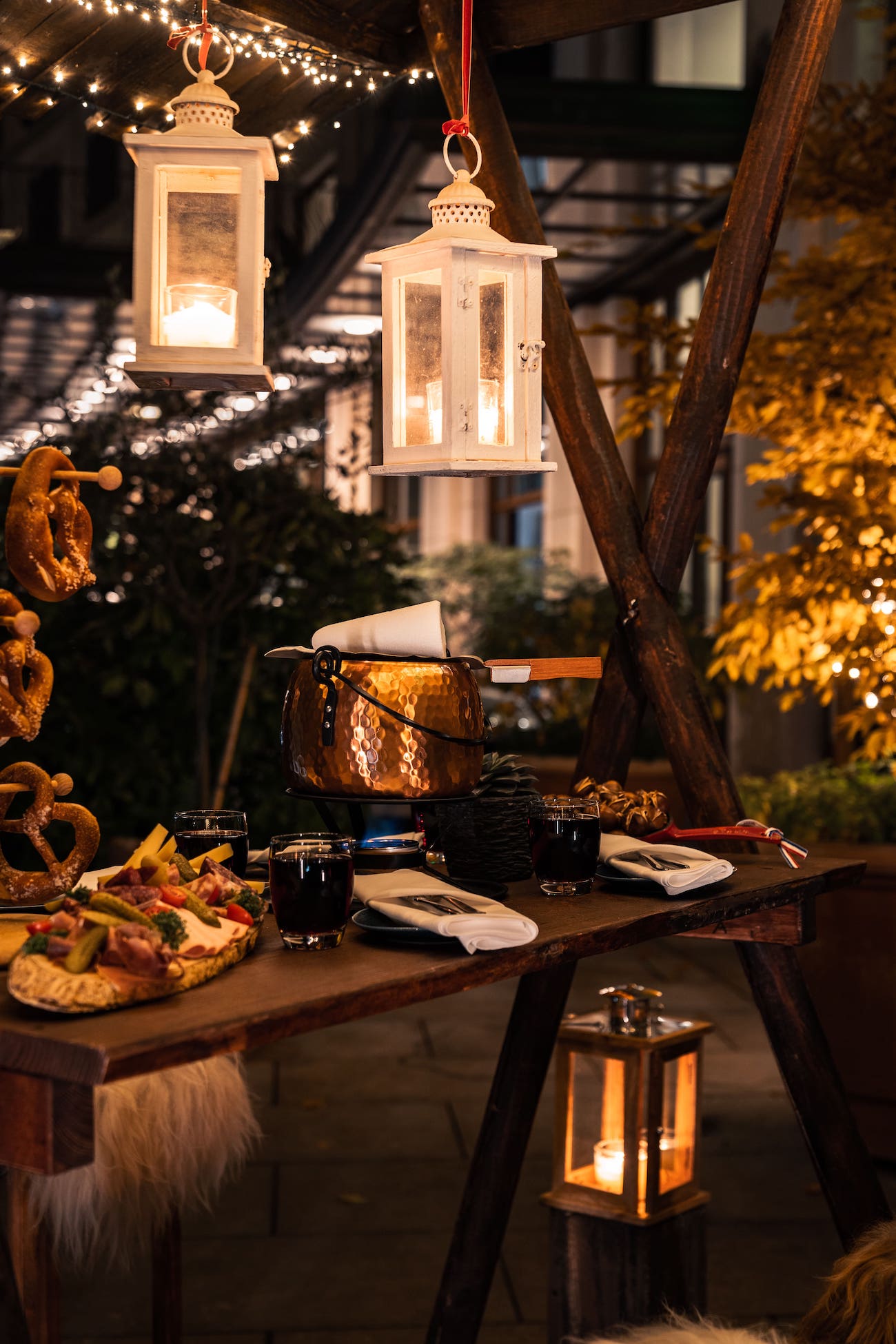 Neuauflage des COSY WINTER VILLAGES auf der Terrasse des THE CHARLES HOTELS